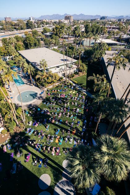 Hotel Valley Ho Saturday Morning Yoga- Winter Series – Vikara Events